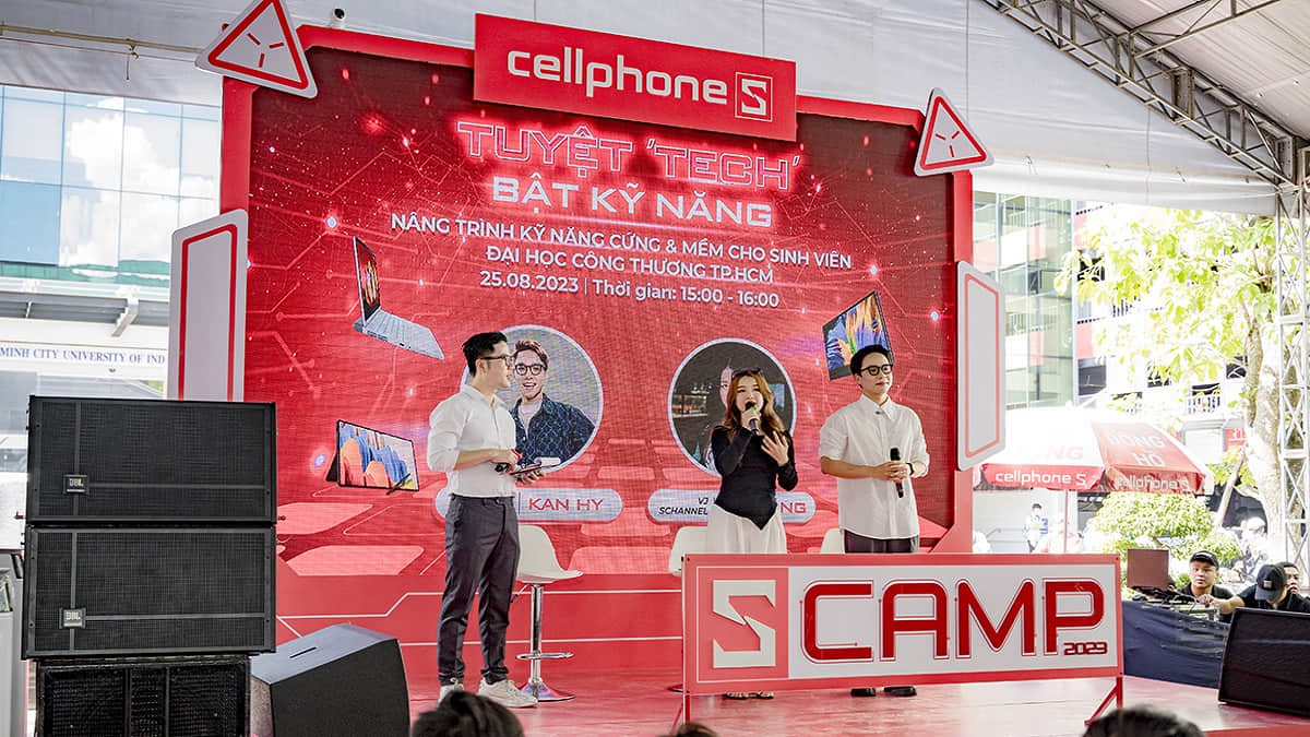 Backdrop là gì? Backdrop và background khác nhau như nào?